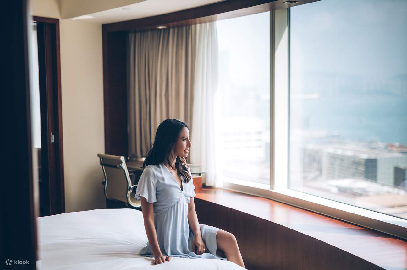 Deluxe Staycation at Hyatt Regency Hong Kong with HKD1,000 Credits and ...